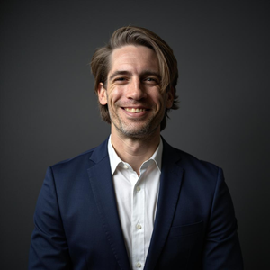 Good Headshots vs Bad Headshots: How To Spot The Difference